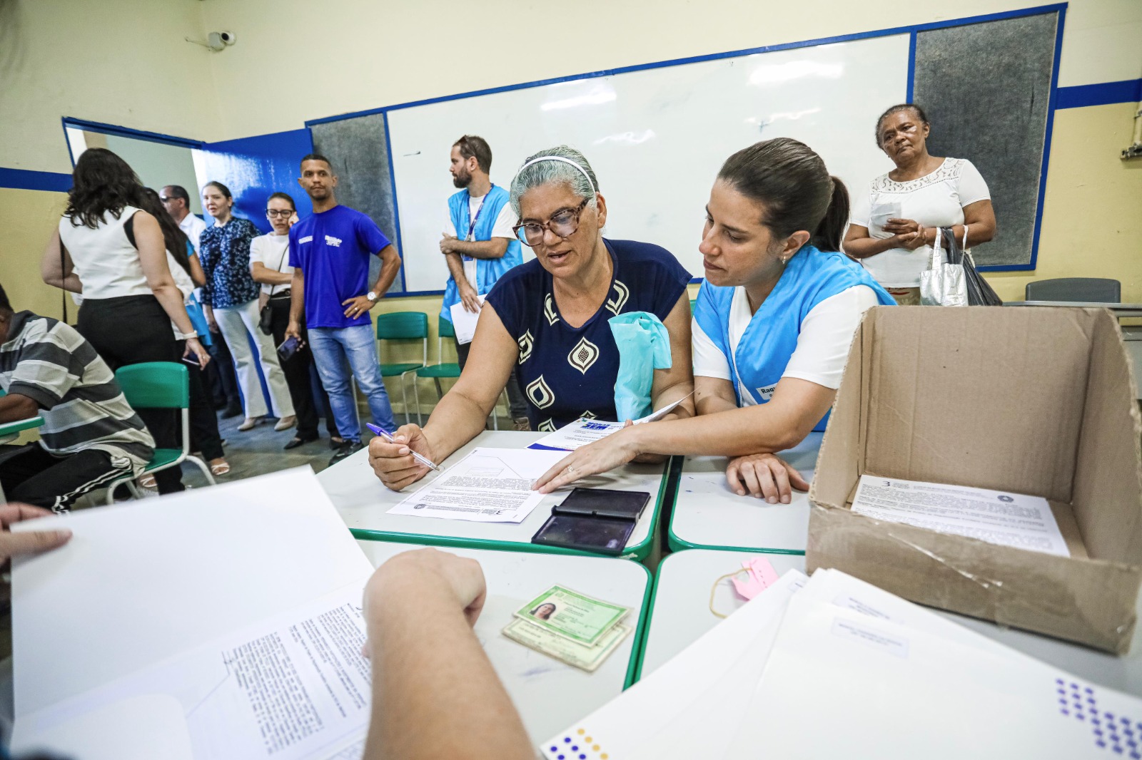 Raquel Lyra entrega 261 escrituras de moradias no Recife - Blog Cenário ... Raquel Lyra entrega 261 escrituras de moradias no Recife - Blog Cenário ...