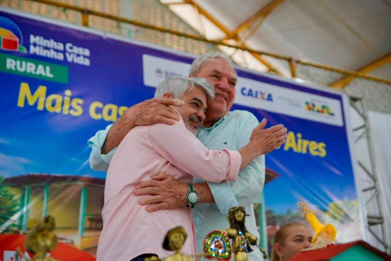 Humberto visita obras e entrega equipamentos na Zona da Mata e Agreste ...